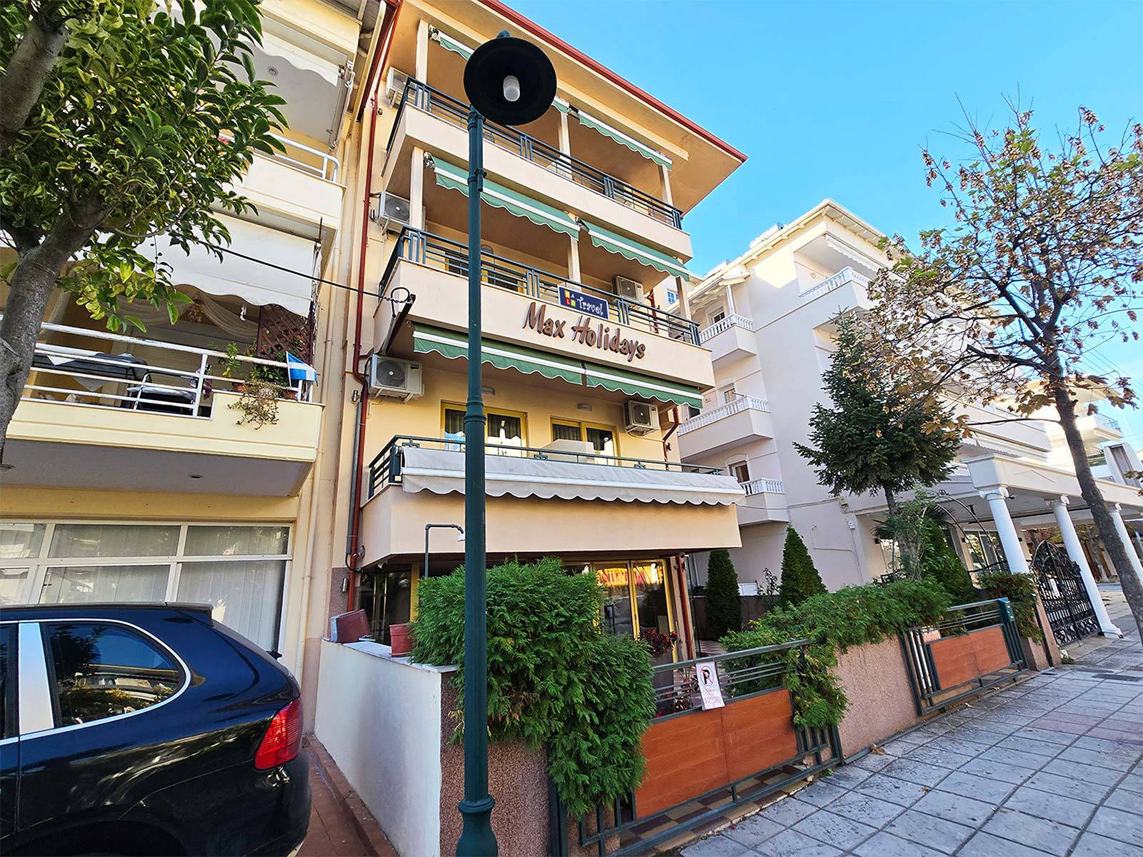 Vila Max Holidays 1 | Leto 2026 Olympic Beach | Halo Travel